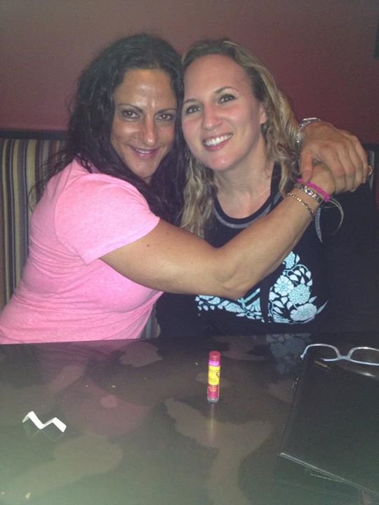 Mimi Jabalee, Nicole Berg