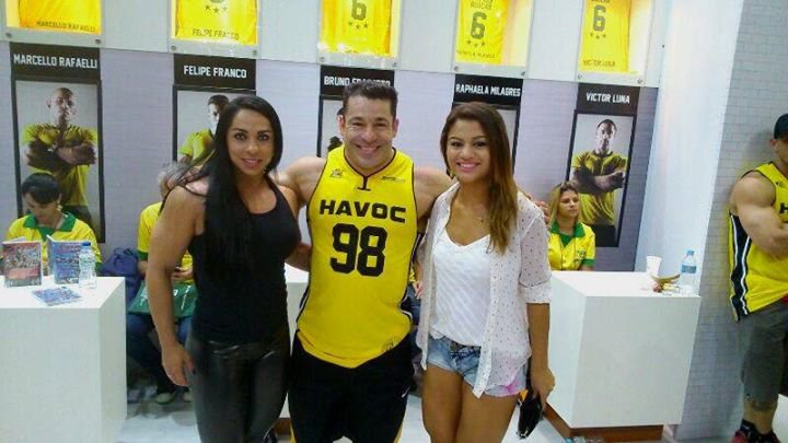 Laura Calixto, Fernanda Braga