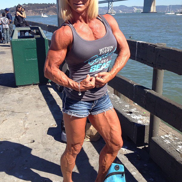 Laura Zuniga
