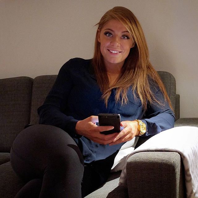 Who Is Mia Sand Wiki Age Height Boyfriend Pregnant Kids