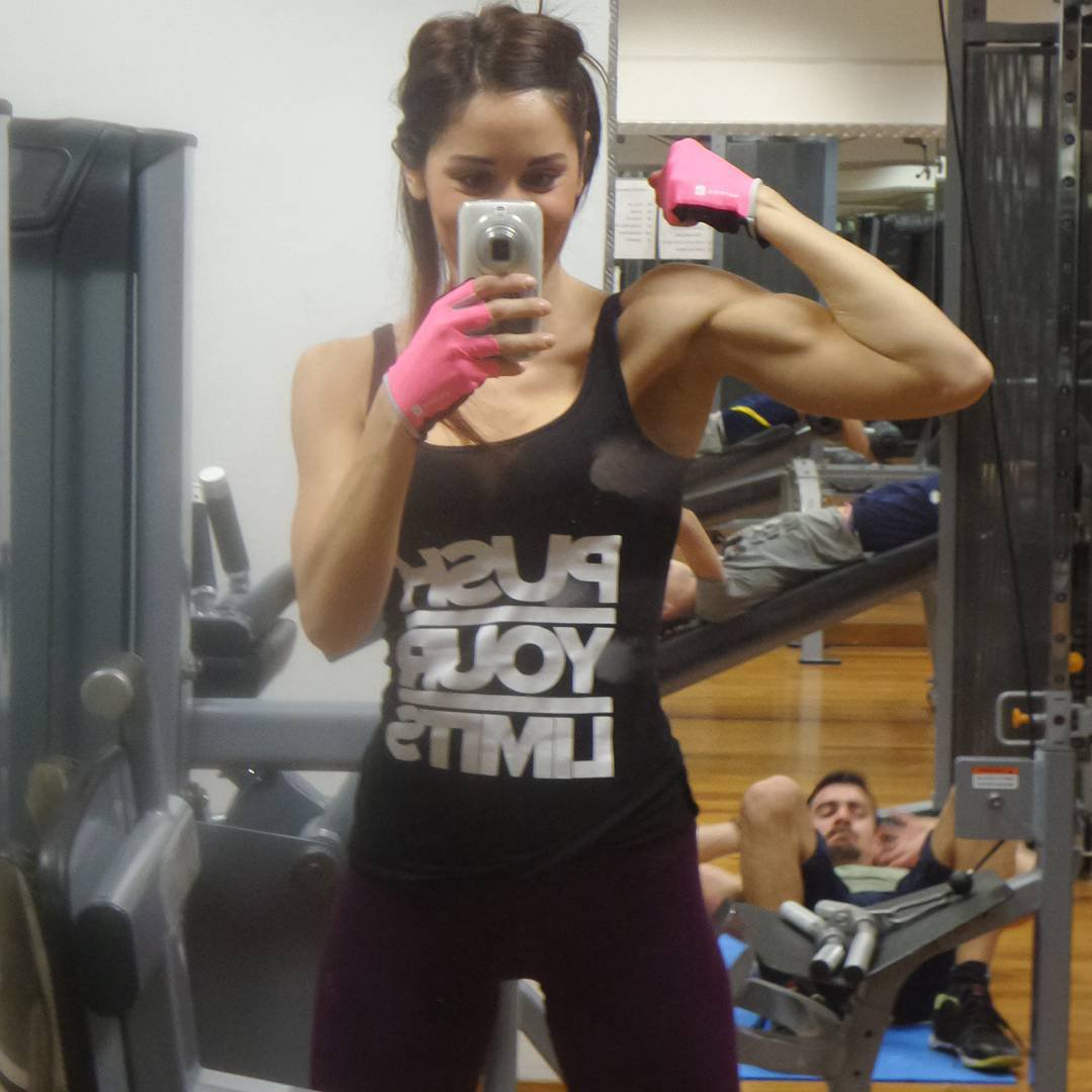 Jennifer Proietti (jennyfer_fitness)