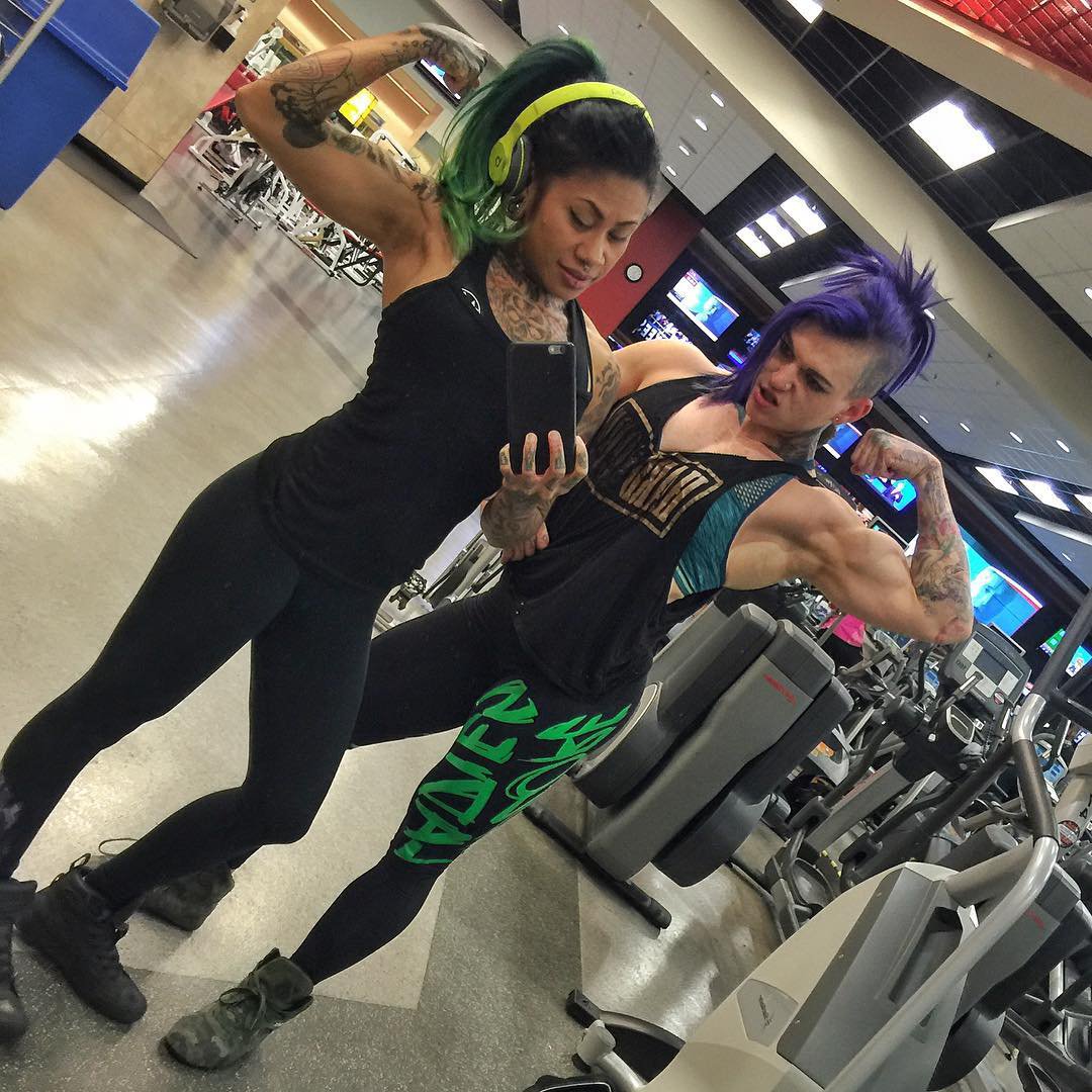 Joannah Castro, Sierra Mangus