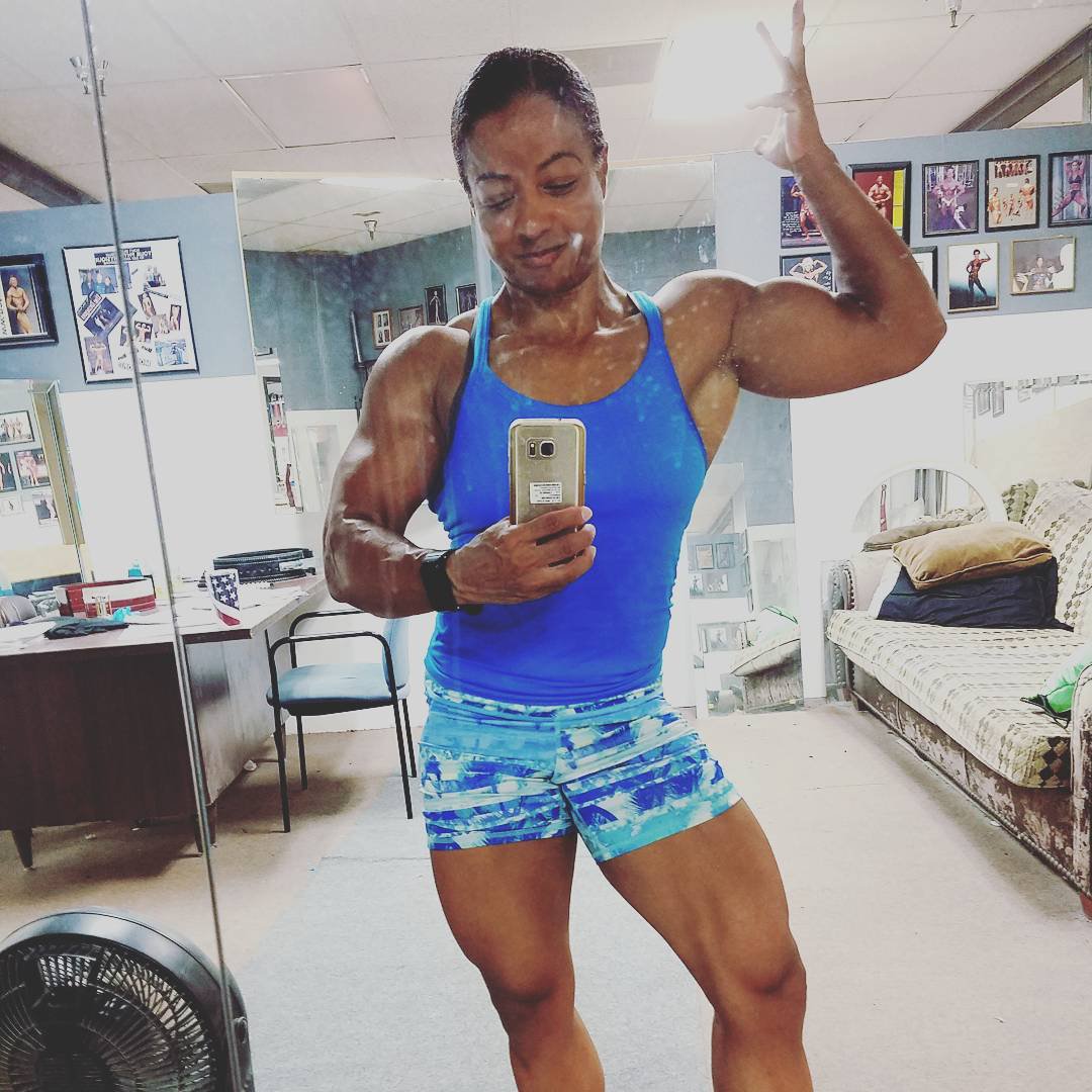 Suzanne Davis