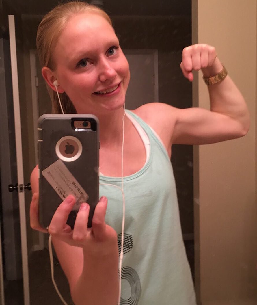 Lucy Conrad (lucy_fit444)