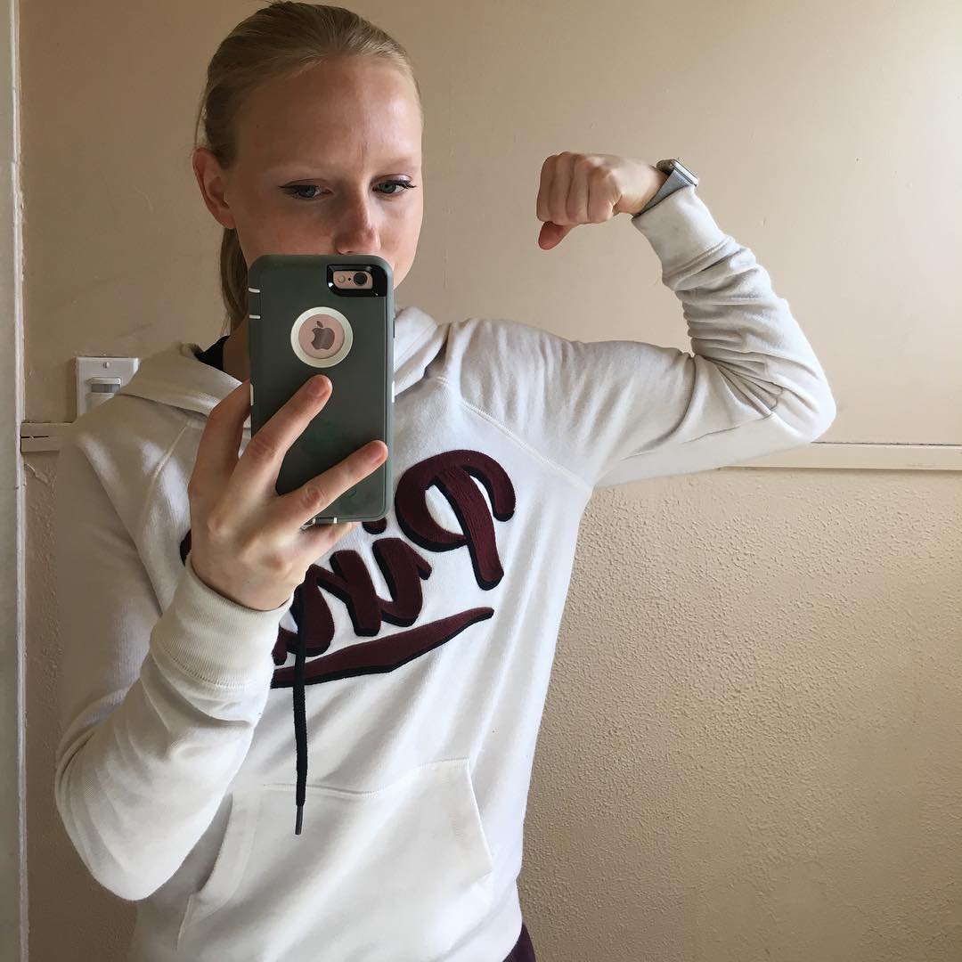 Lucy Conrad (lucy_fit444)