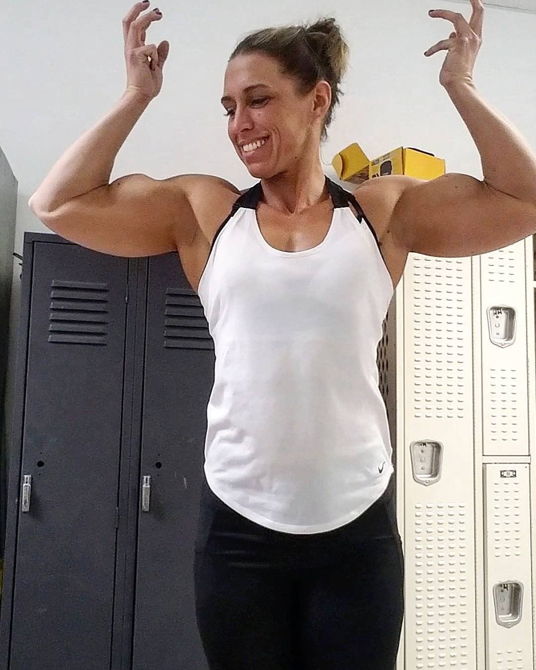 Jennifer (j_alison78)