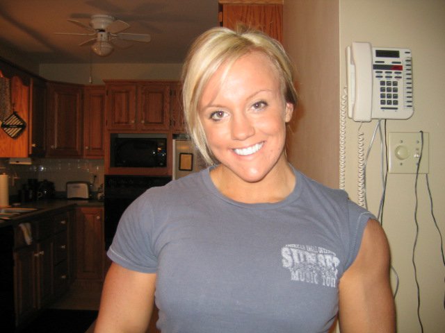 Cindy Phillips Hodgkinson (cindyhodgkinsonifbbpro)