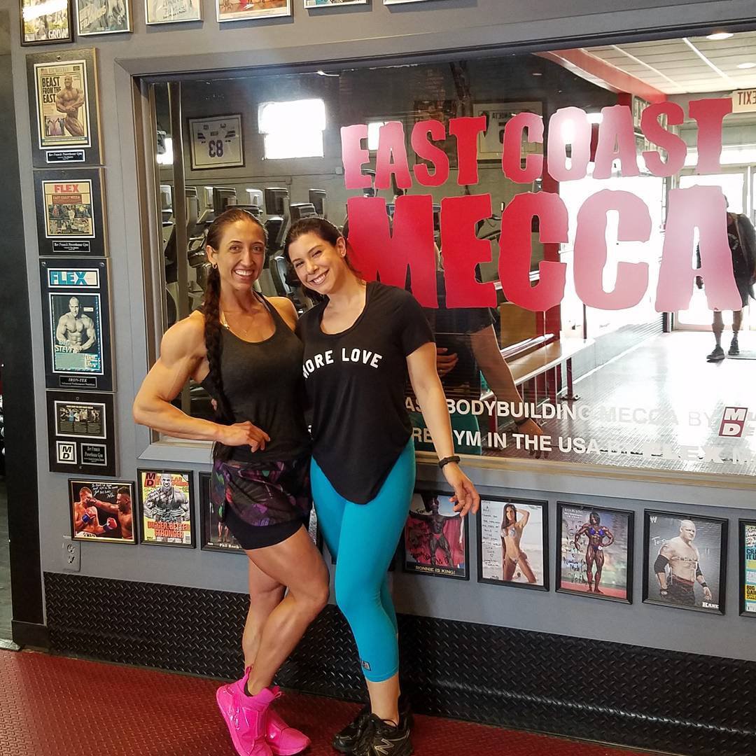 Maria Rita Penteado, Carolyn Levine