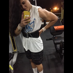 Laura Marulanda (laura_physique)