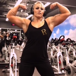 Heidi (ironheidi_ifbbpro)