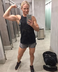 Pictures of Lynsey Ware