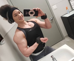 Pictures of Hannah Hussein