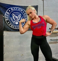 Pictures of Bri marshall