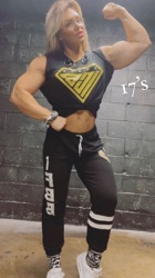Pictures of Stephanie Marie Flesher (fiercefitsteph)
