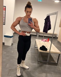 Pictures of Jennifer Zienert