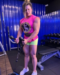 Pictures of Carol Alves