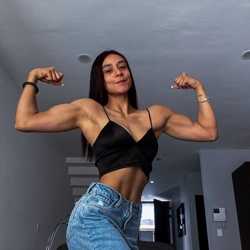 Pictures of Odalis Lopez