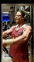 Pictures of Raquel Tofani