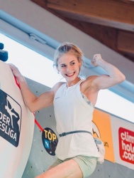 Pictures of Hannah Meul