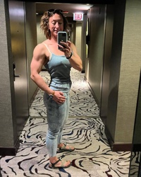 Pictures of Laura Ehlen