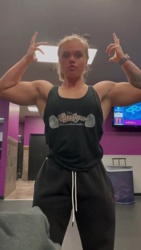 Pictures of Bri Marshall