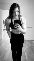 Pictures of Dunja Bitar