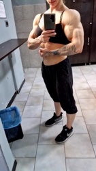 Pictures of Anna Cicerelli