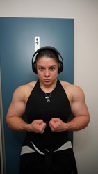 Pictures of Dunja Bitar