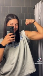 Pictures of Desi Johnson