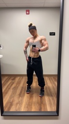 Pictures of Peyton Dutcher