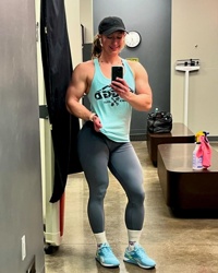 Laura Ehlen (adventurer.lady)