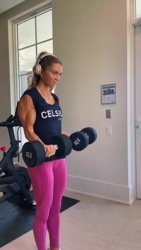 Hayley Allyn (buffblondee)