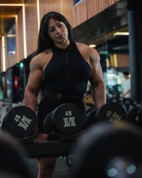 Pictures of Ranya Dally