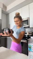 Hayley Allyn (buffblondee hayleyallynfit)