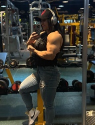 biceps flex