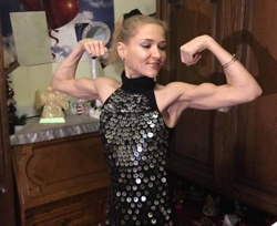 Josi (bicepsgirl_biceps4fun)
